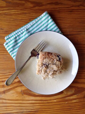 "Huckleberry" Buckle - freutcake