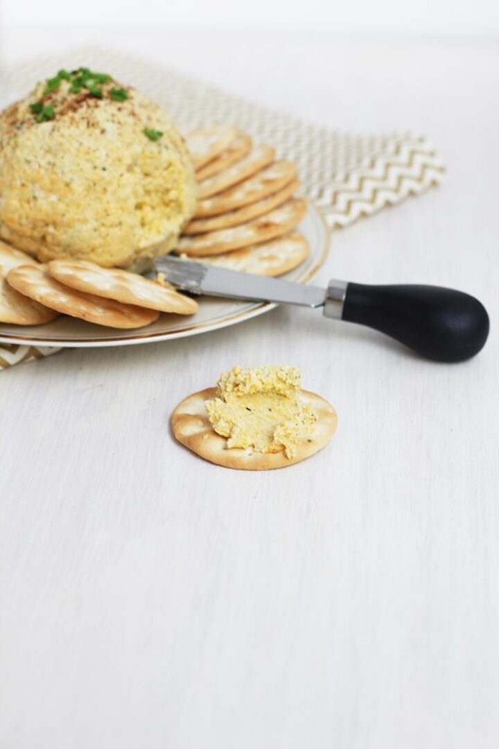 Cheery Cheddar & Garlic Cheese Ball