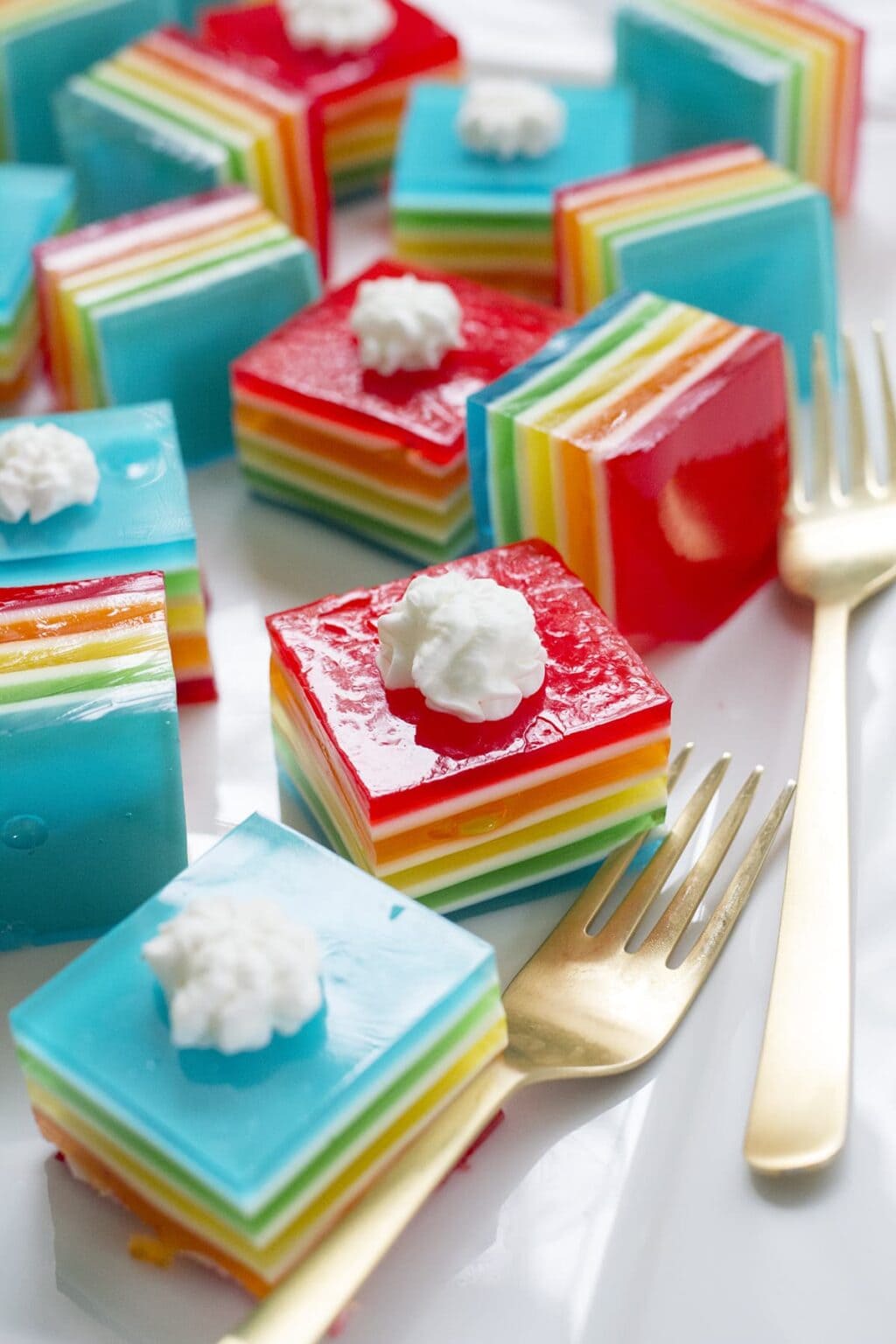 Rainbow Layered Jello • Freutcake