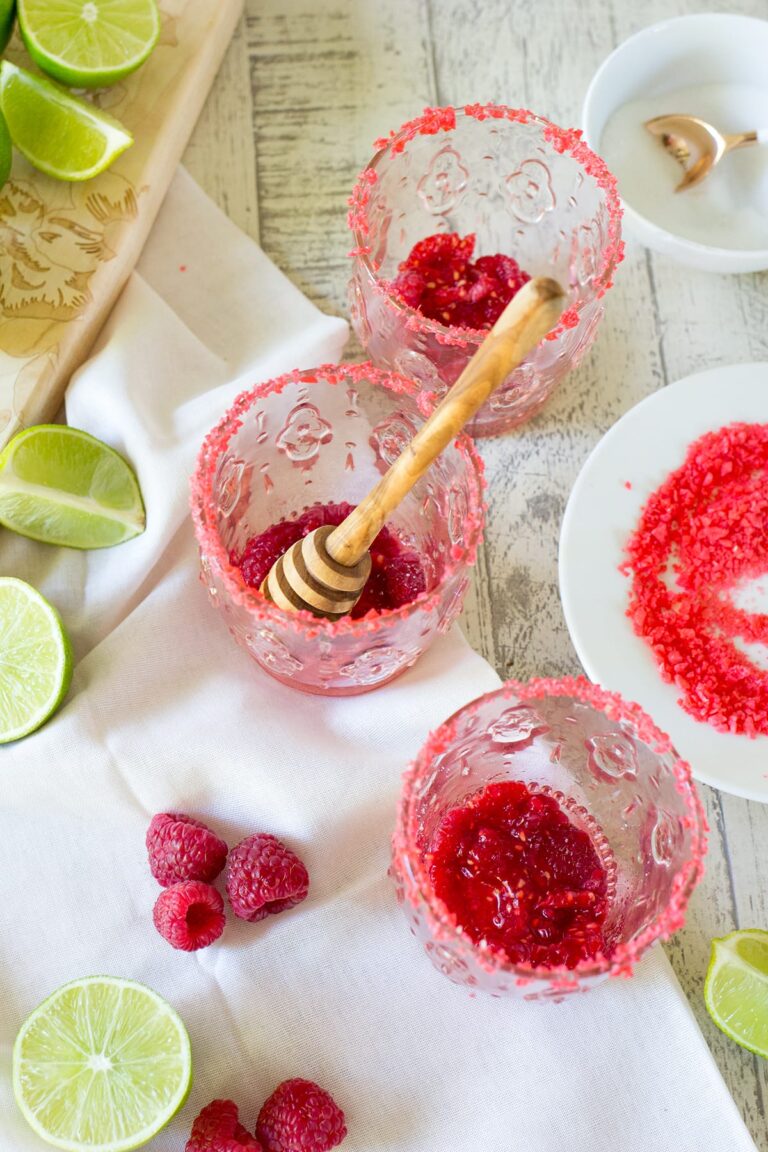 Valentine's Day Raspberry Pop Rock Margaritas • Freutcake