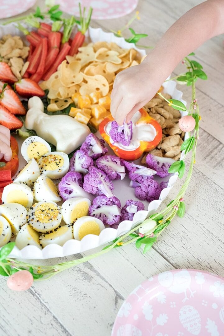Healthy Easter Toddler Snack Board • Freutcake