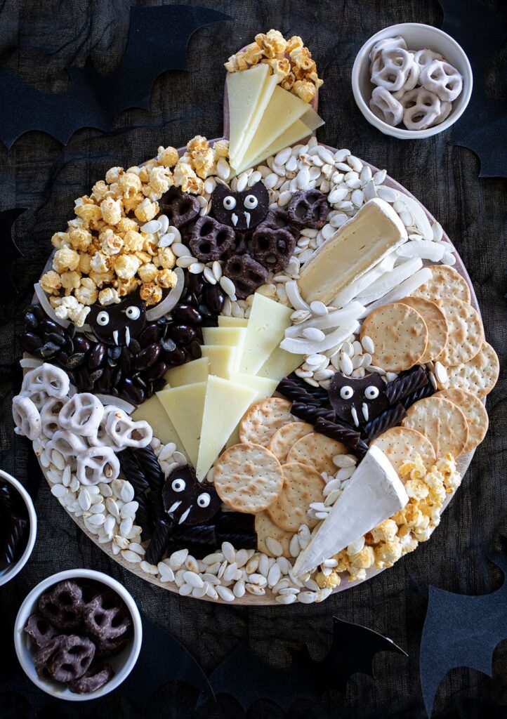 Halloween Bat Snack Board • Freutcake