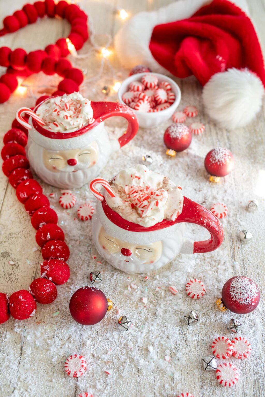 Santa's Spiked Hot Chocolate • Freutcake