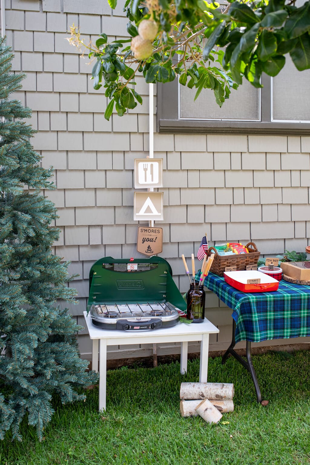 Camping Birthday Party • Freutcake