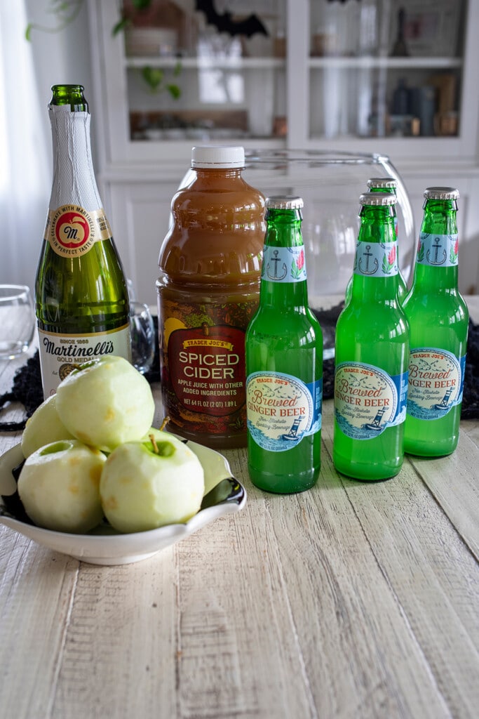 Poison Apple Halloween Punch • Freutcake