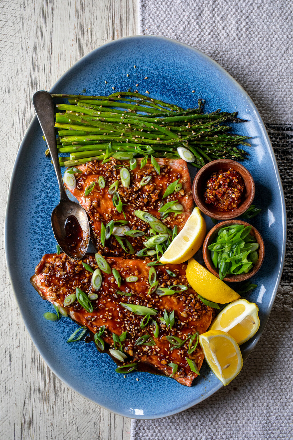 Spicy Chili Honey Salmon • Freutcake