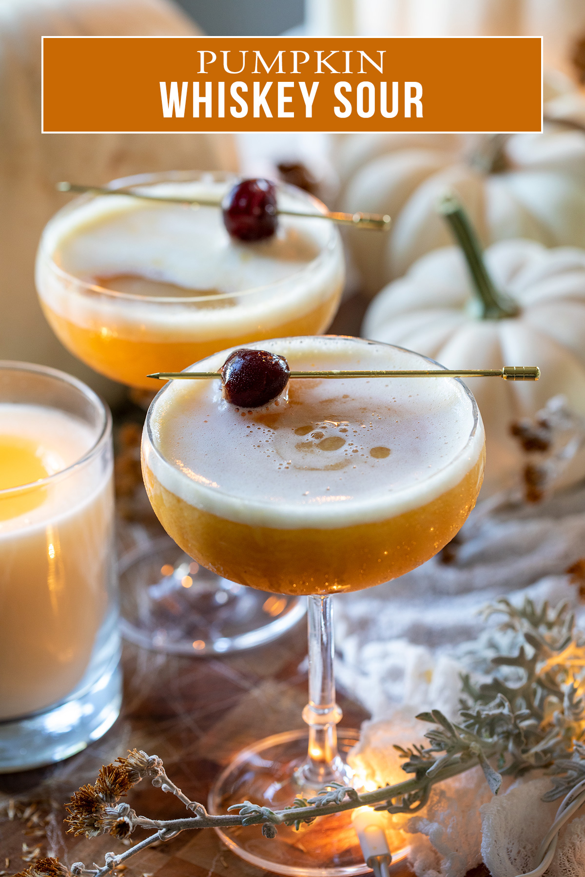Pumpkin Whiskey Sour • Freutcake